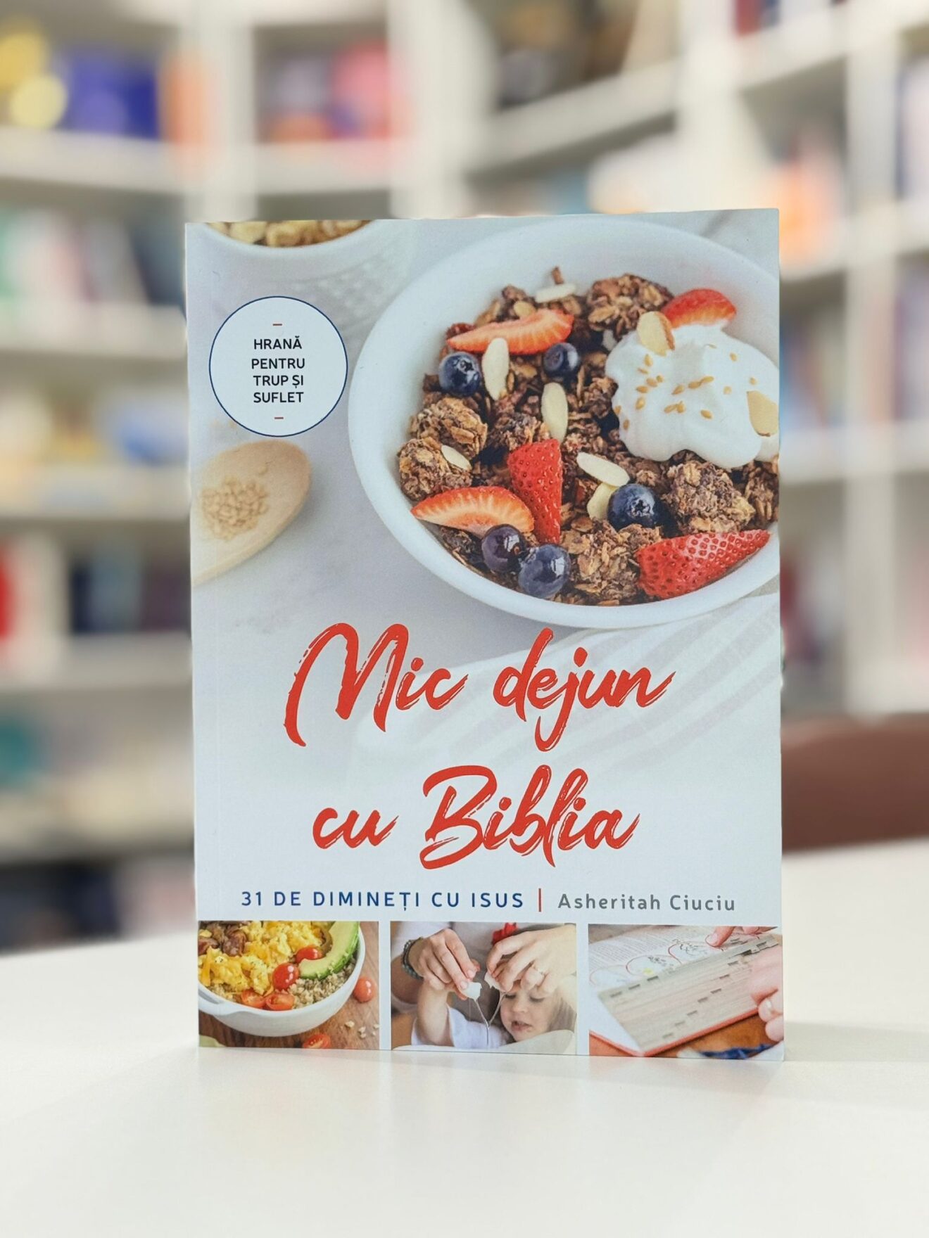 Mic dejun cu Biblia | LIRA.ro
